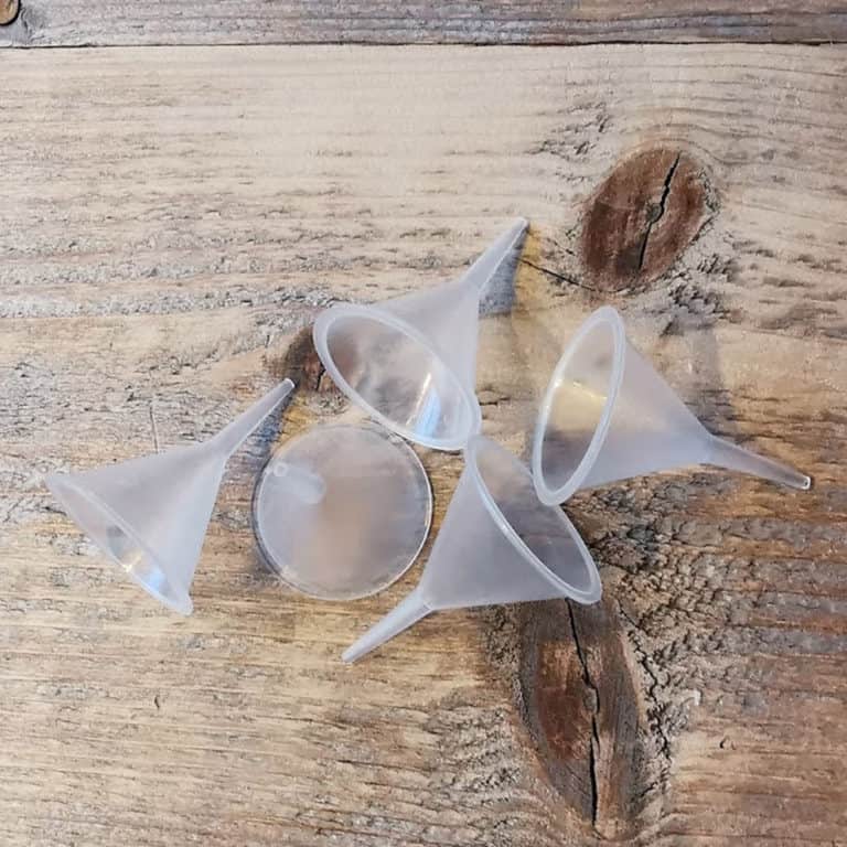 Mini trechter transparant 40mm tuitje 1 mm (Ø 0,1 x 4 cm) (5 stuks) - YBMC